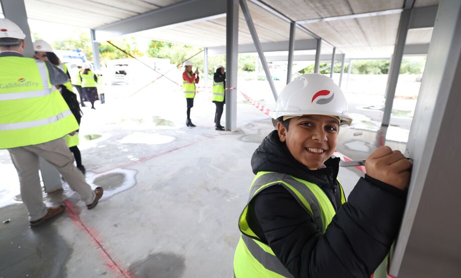 King's Bolton Students Attend Ceremony to Celebrate Build of New School ...